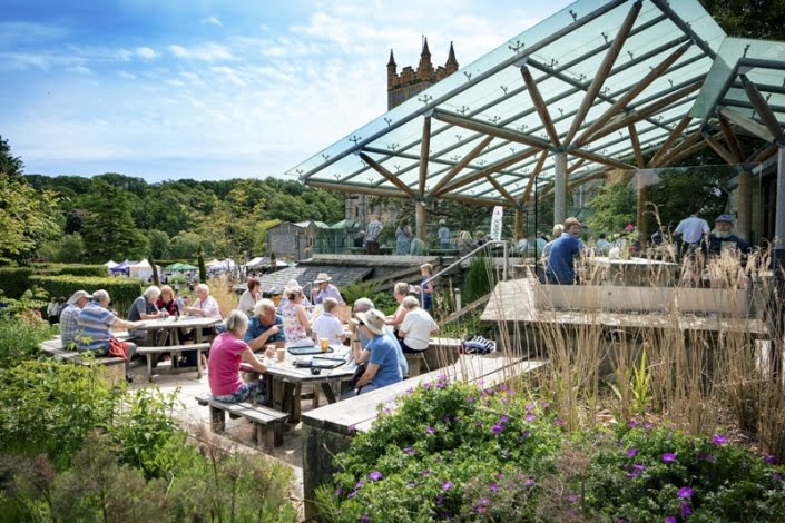 Buckfast Abbey – Home to a community of benedictine monks